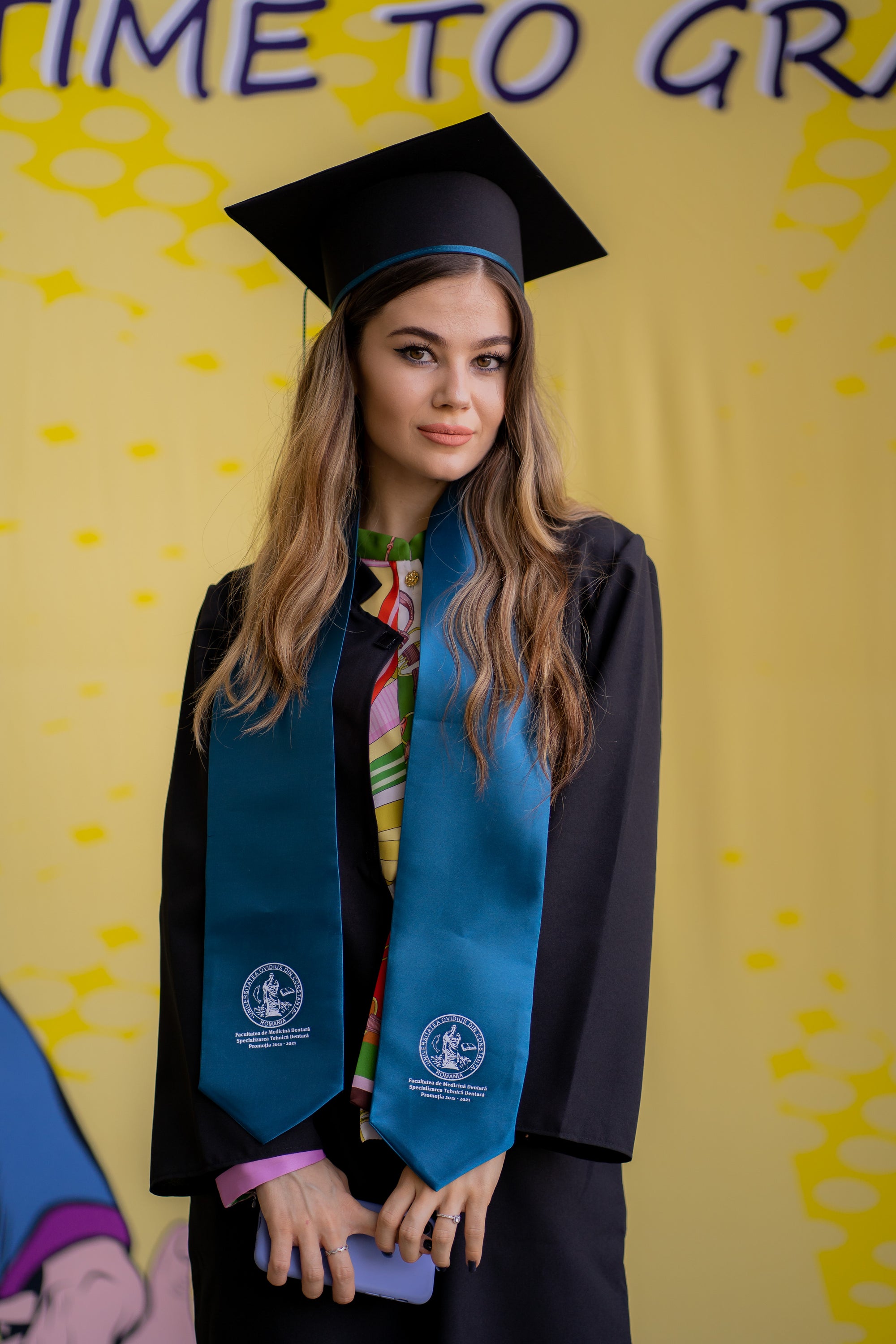 Magazinul tau online de Absolvire.It's time to Graduate